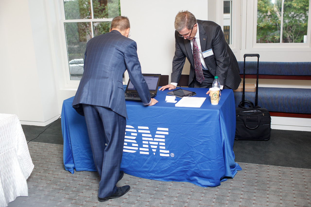 NetApp Cloud Connect 2015 – IBM Booth – MeriTalk